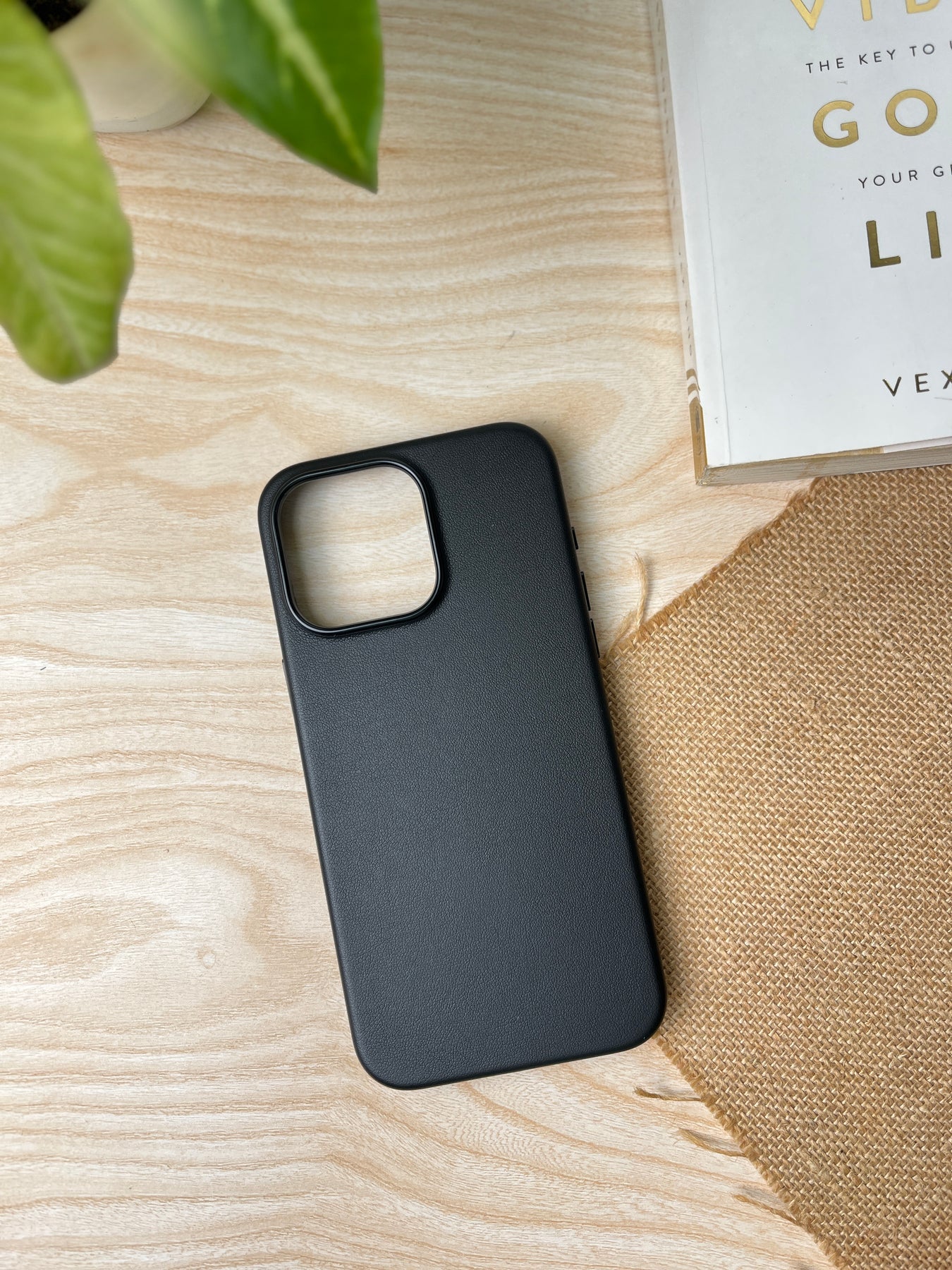 iPhone 13 Genuine Leather Case - Black – CASESILY