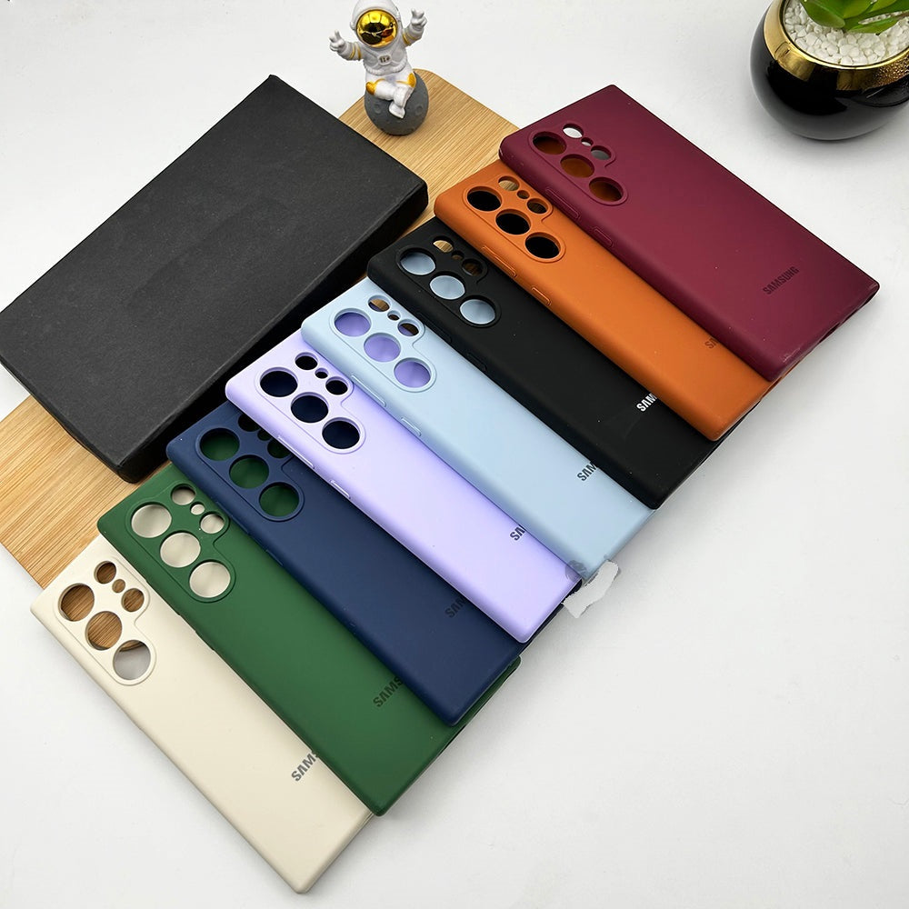 Samsung Galaxy S24 Ultra Liquid Silicon Case With Logo- Cream – CASESILY